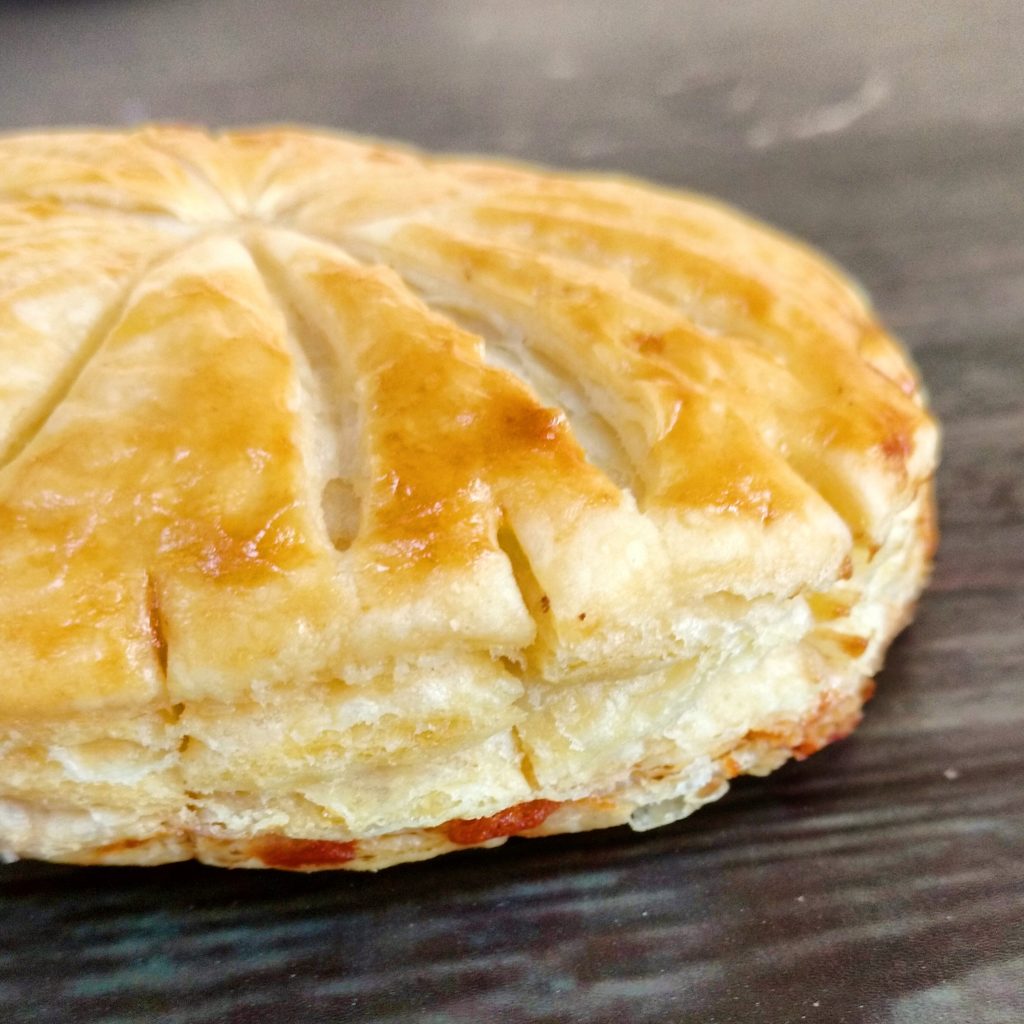 Gateaux pithiviers #daringbakers | flours and frostings